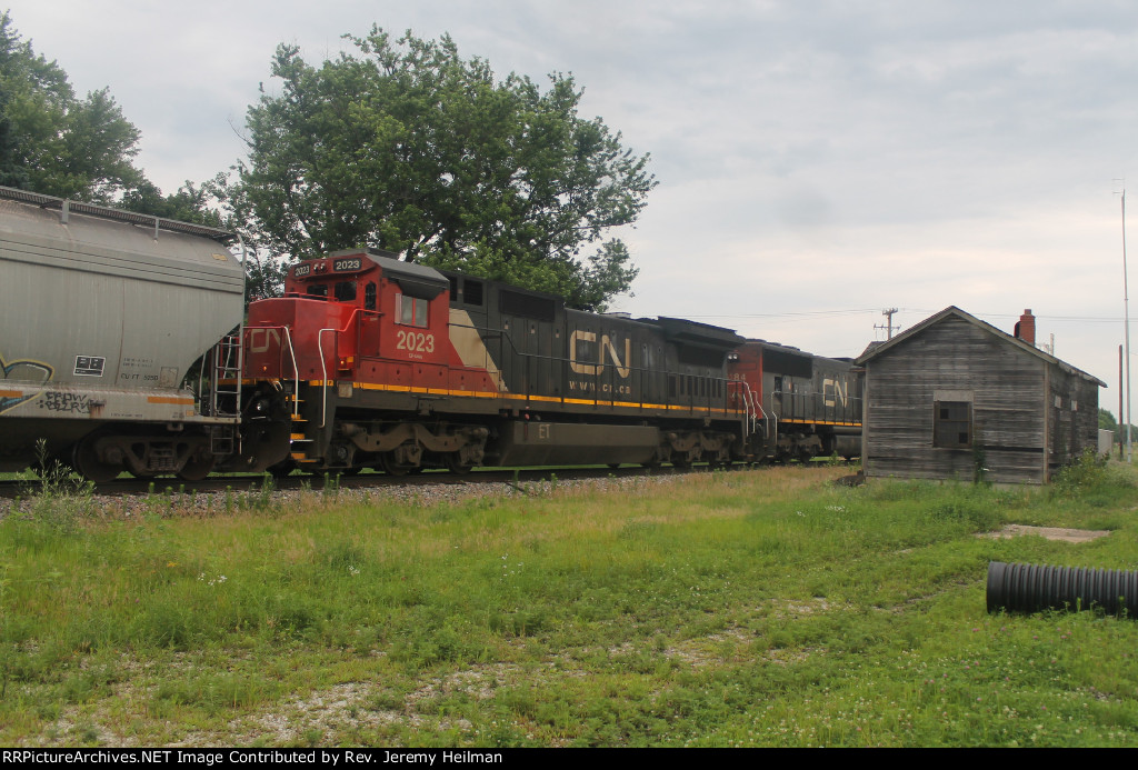 CN 5784 & 2023 (11)